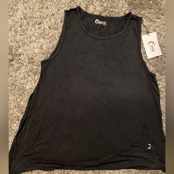 ZYIA | Tops | Zyia Active Tank | Poshmark